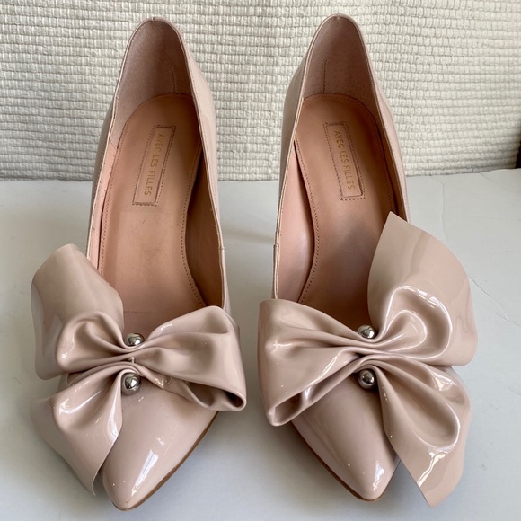 Neiman Marcus | Shoes | Patent Pierced Barbell Bow Stiletto Leather ...